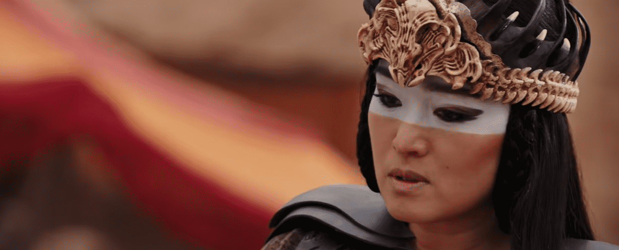 'Mulan' 2nd trailer introduces Gong Li’s shapeshifting witch Xian Lang ...
