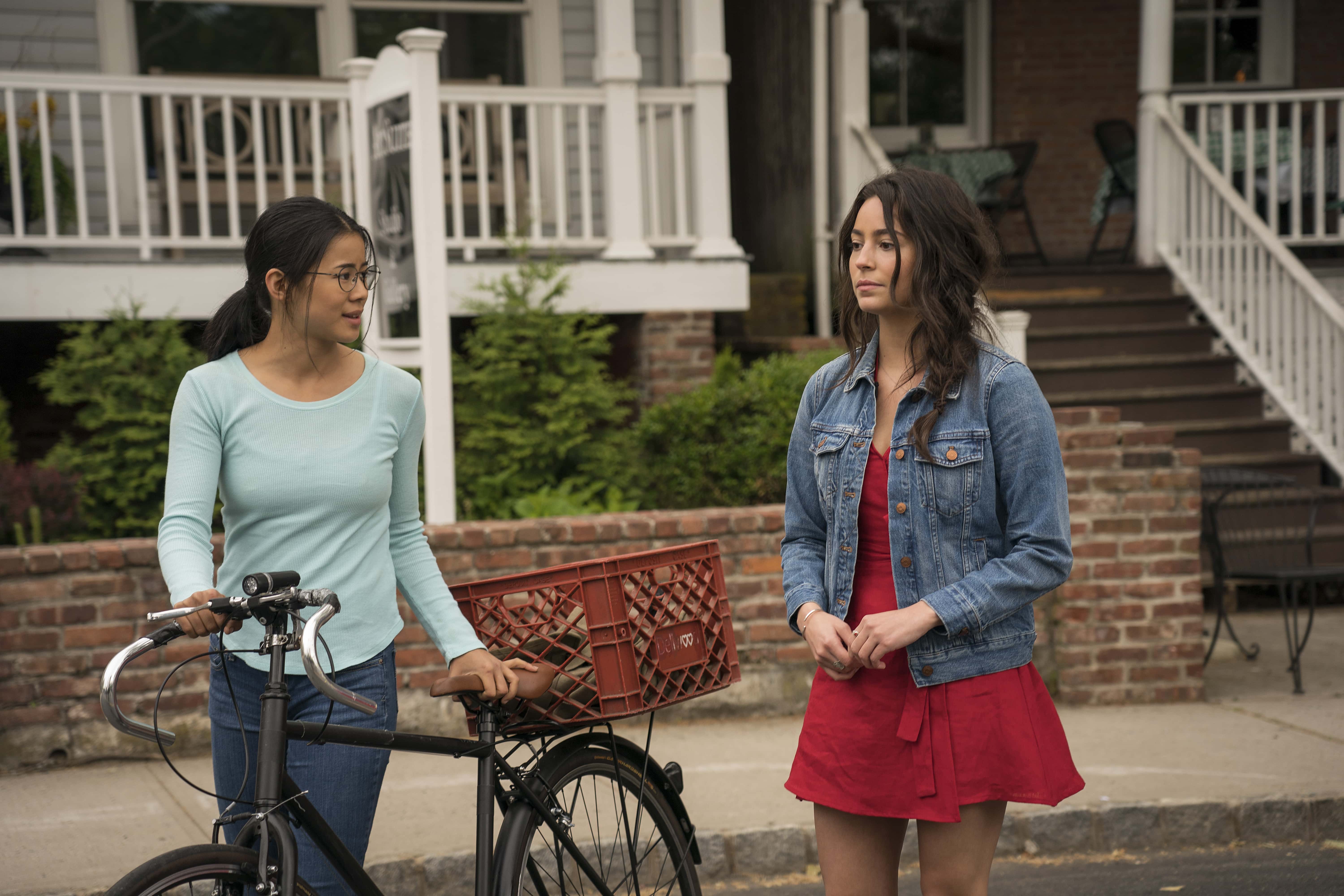 Pride Month 2020: Ellie Chu in 'The Half of It' brilliantly questions ...