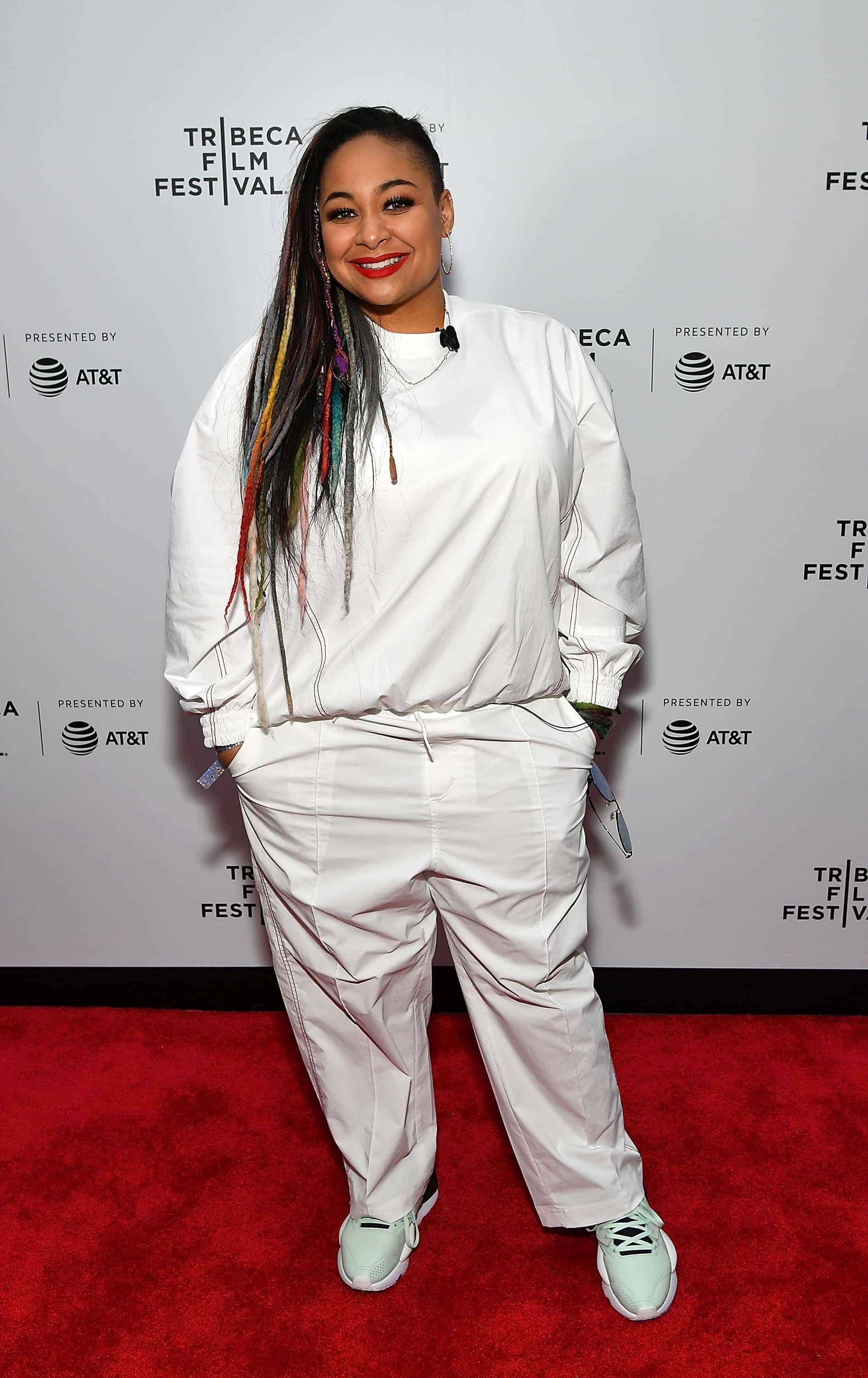 'The Masked Singer': Fans are convinced Raven Symone is behind the ...