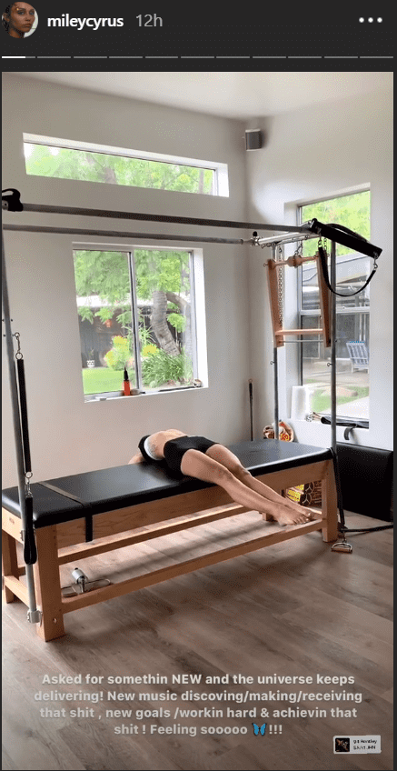 Miley Cyrus reveals the secret to her washboard abs and toned legs as ...